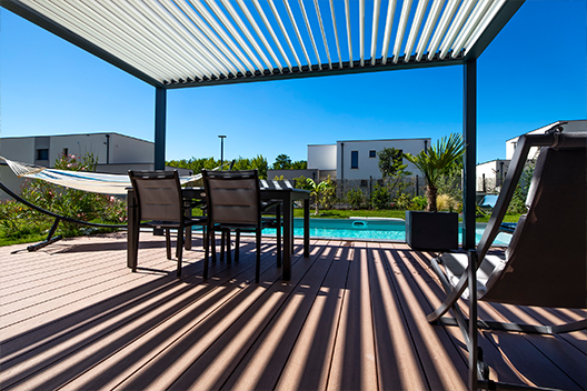 Luxury Bioclimatic Pergolas | Pergola with Rotating Aluminum Blades for ...